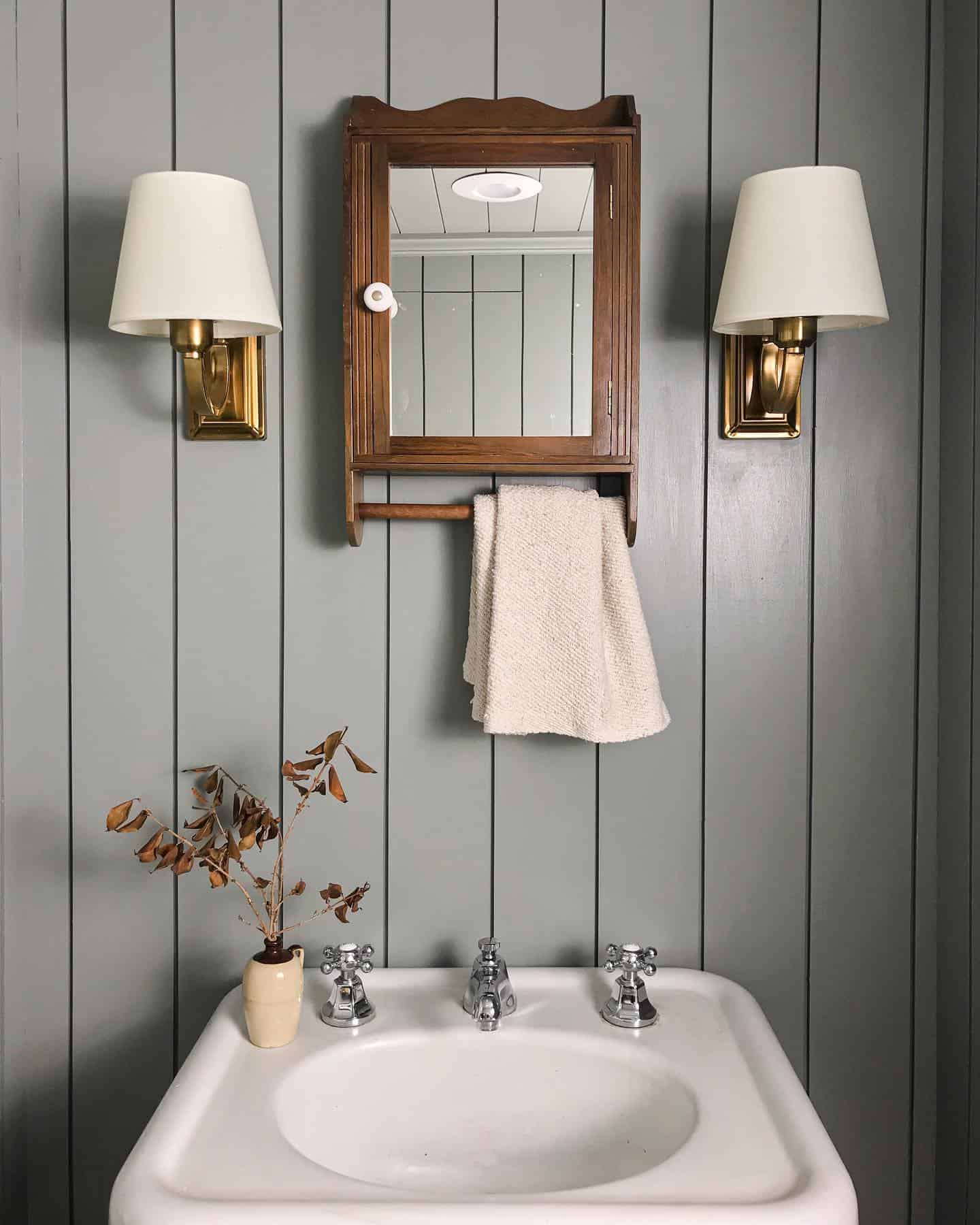 8 Wood Paneling Makeover Ideas