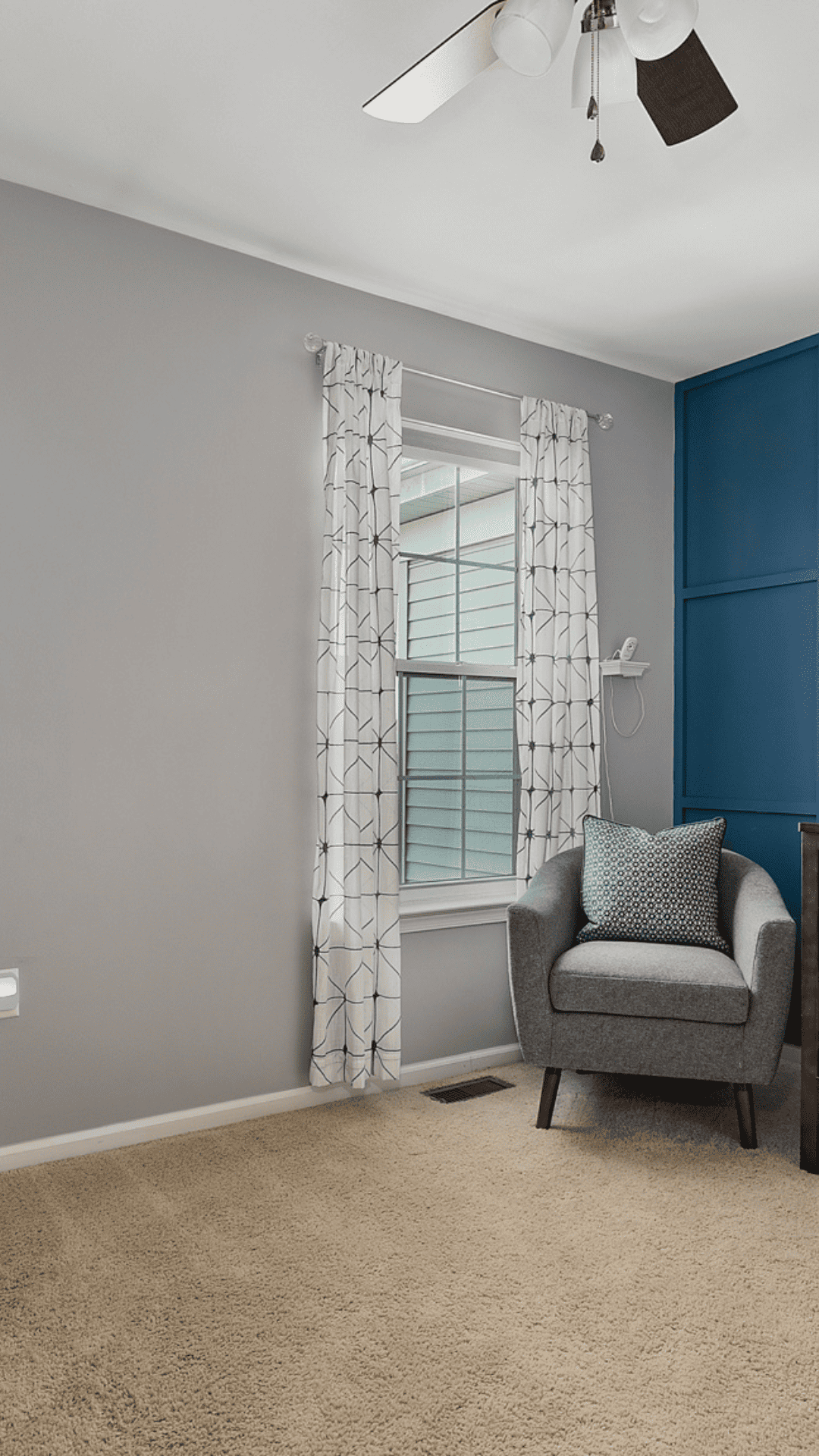 Review of Pebble Grey by Glidden