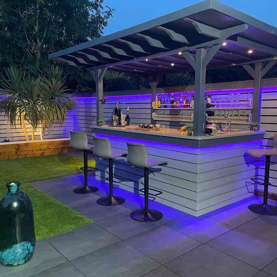 Beautiful Outdoor Garden Bar Ideas